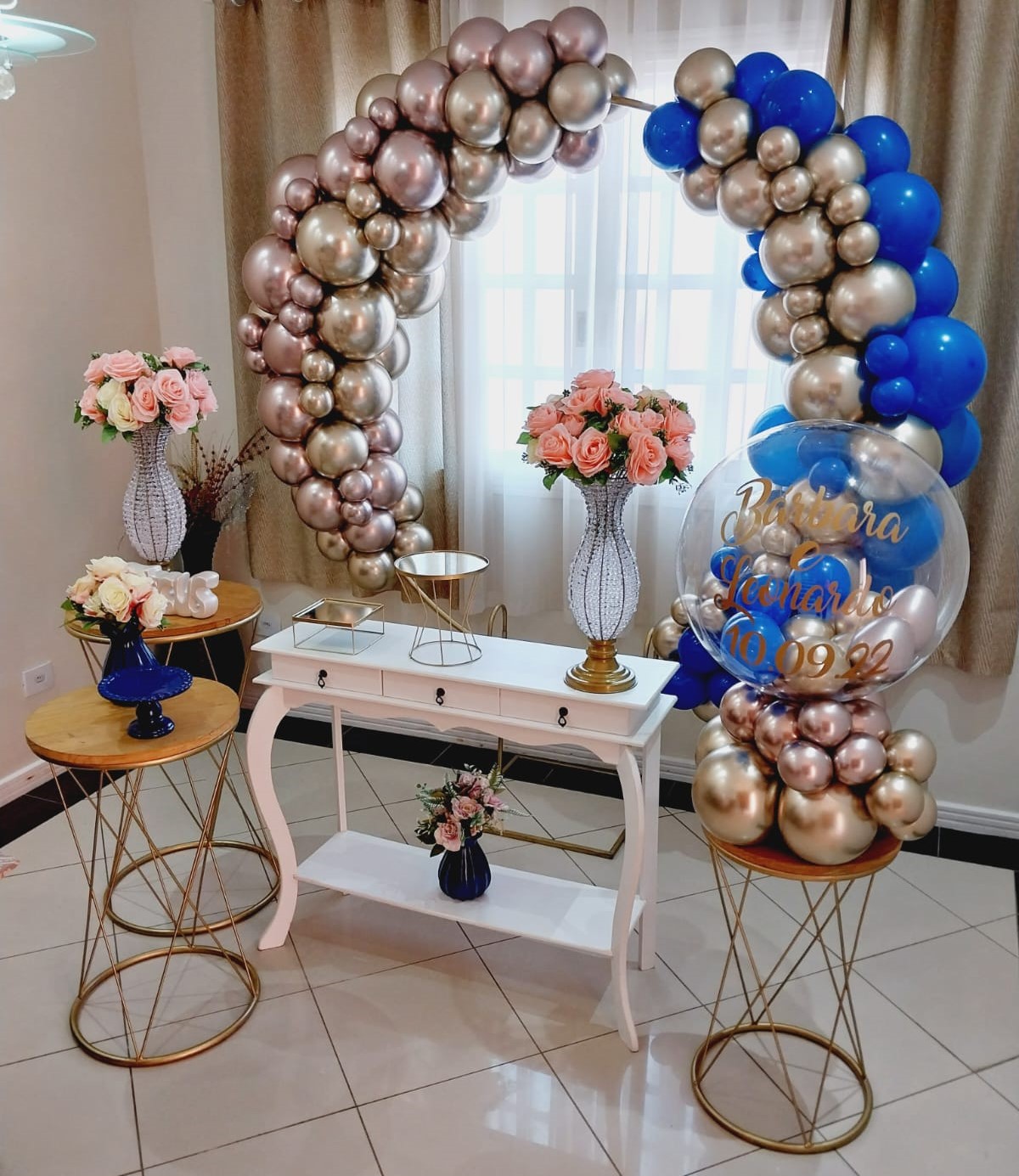 NH FESTAS | Decoração Azul, Dourado e Rose Golg Noivado - NH FESTAS